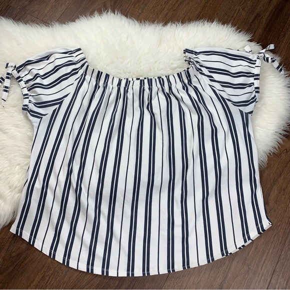 H&M | Tops | Hm Logg Womens Xl Navy White Striped Off The Shoulder Flowing Bow Blouse | Poshmark
